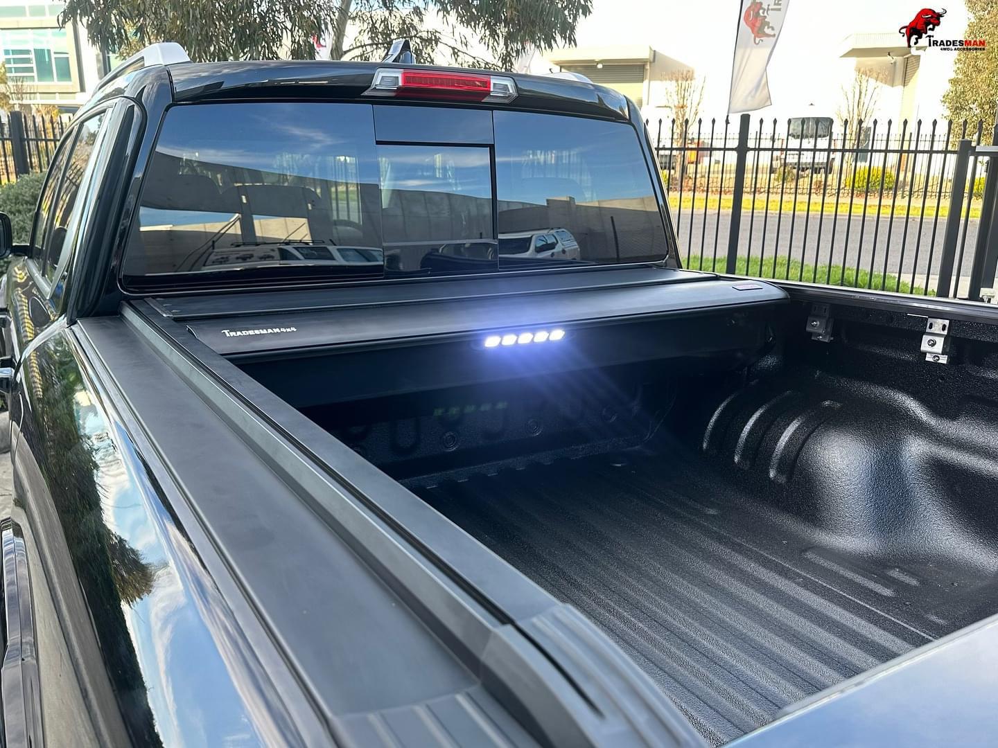 TRADESMAN Electric Roller Shutter – Rock Solid 4x4